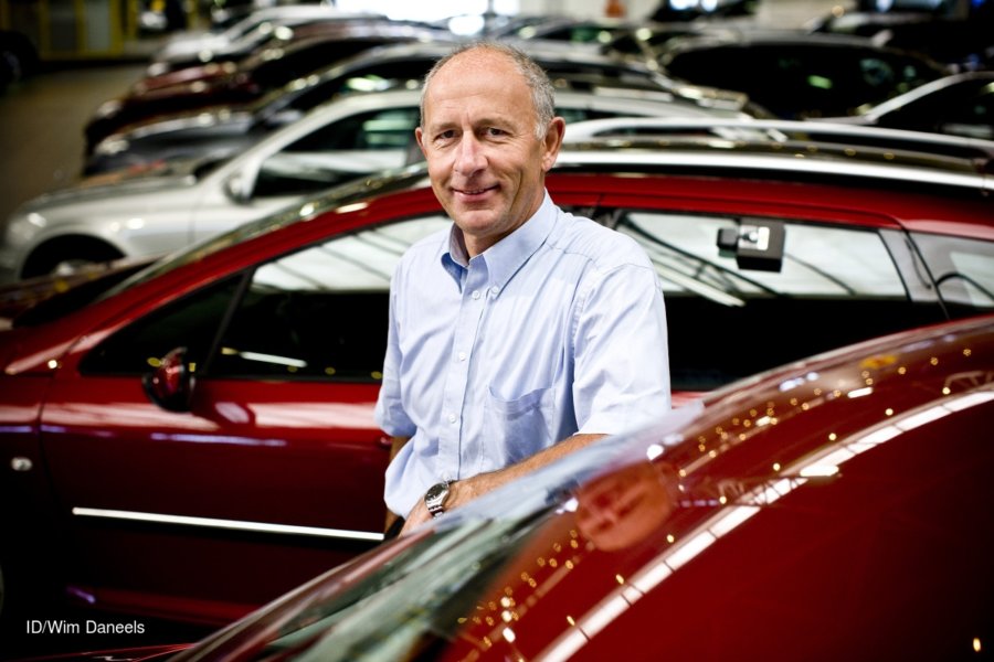 Familiebedrijf.be | Karel Cardoen is geen CEO meer